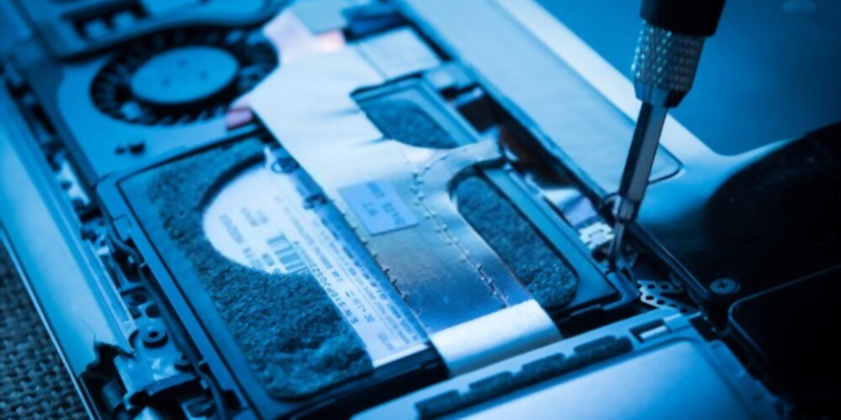 Qualities to Look for When Hiring Professionals for Mac Repair - Lapfix